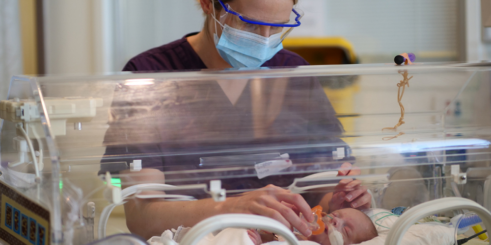 Born in a pandemic, twins’ NICU journey nears end | The Royal Women's ...